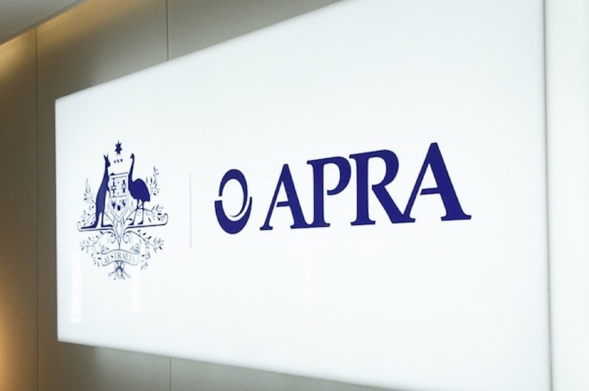 Systemic risks rise as APRA pressures lagging super trustees - Investor ...